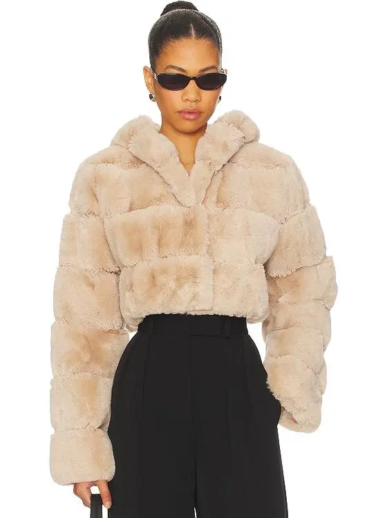 Nbd Kira Faux Fur Jacket - Beige