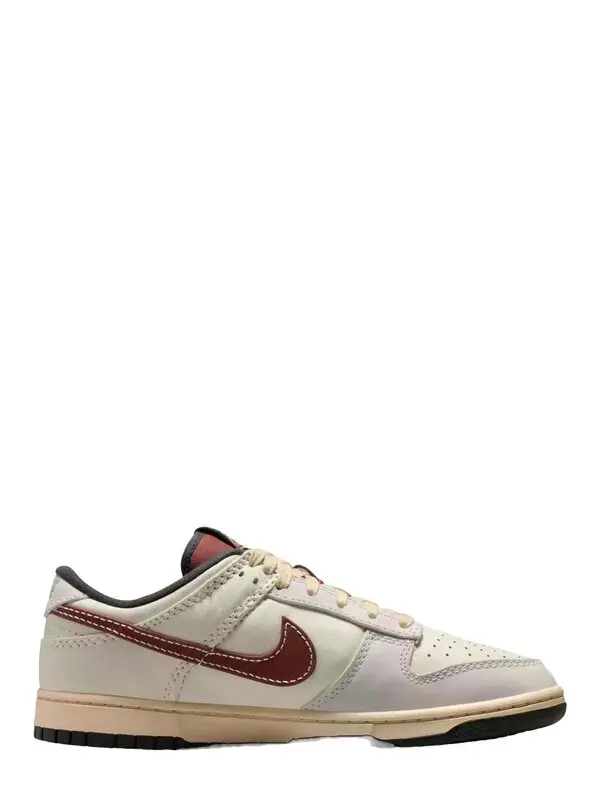 Nike Dunk Low Lace-up Sneakers - Neutrals