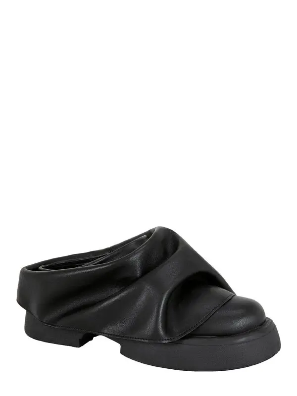 AZALEA WANG Maitye Platform Clog - Black