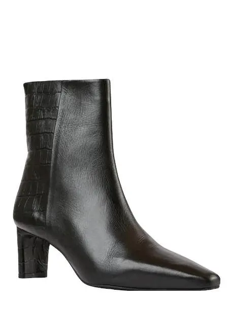 Andre Assous Amerie Bootie - Black