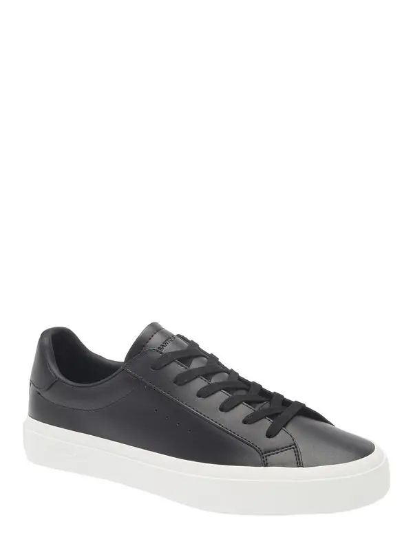 SANTO STUDIO Balboa Low Top Sneaker - Black