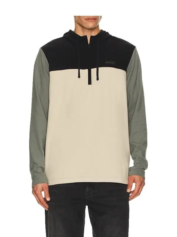 Travis Mathew Brrrr Season Hoodie - Black