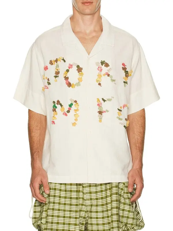 STORY MFG. Greetings Shirt In White - Petal Applique