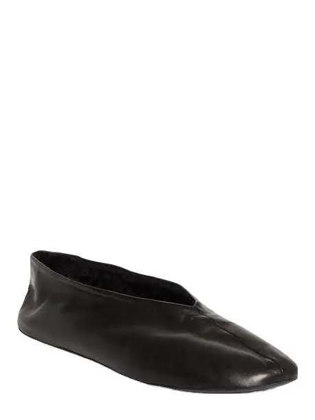 THE ROW Stella Ballerina Flat - Lacquer Brown
