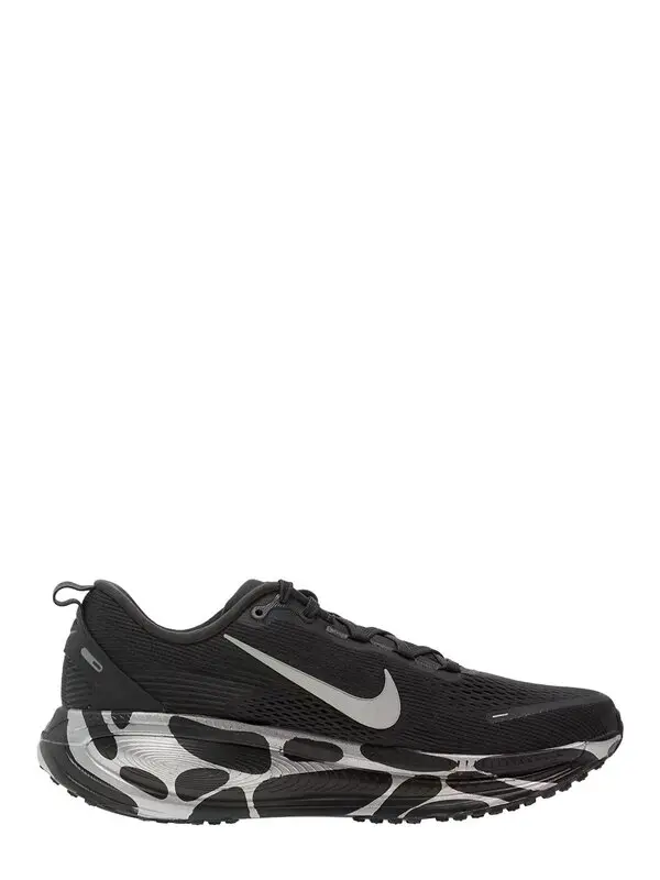 Nike Vomero 18 Sneakers - Black