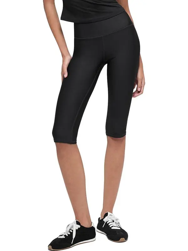 Alo Yoga High-waist Airlift Capri Pants - Black