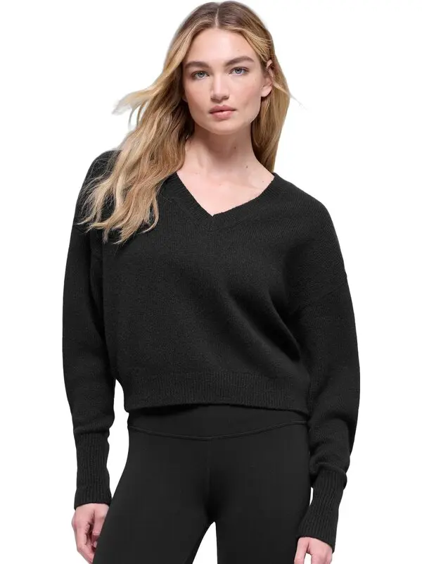 Alo Yoga Wool Cashmere Cropped V-neck Sweater Top - Black