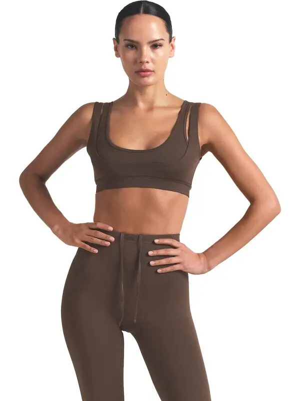 Nike Skims Matte Double-strap Scoop Bra - Brown