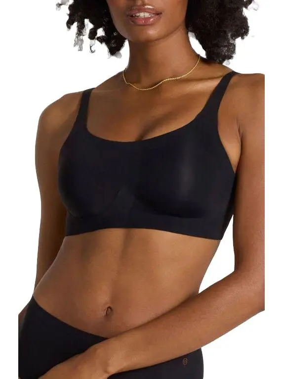 EVELYN & BOBBIE Structured Scoop Shaper Camisole - Black
