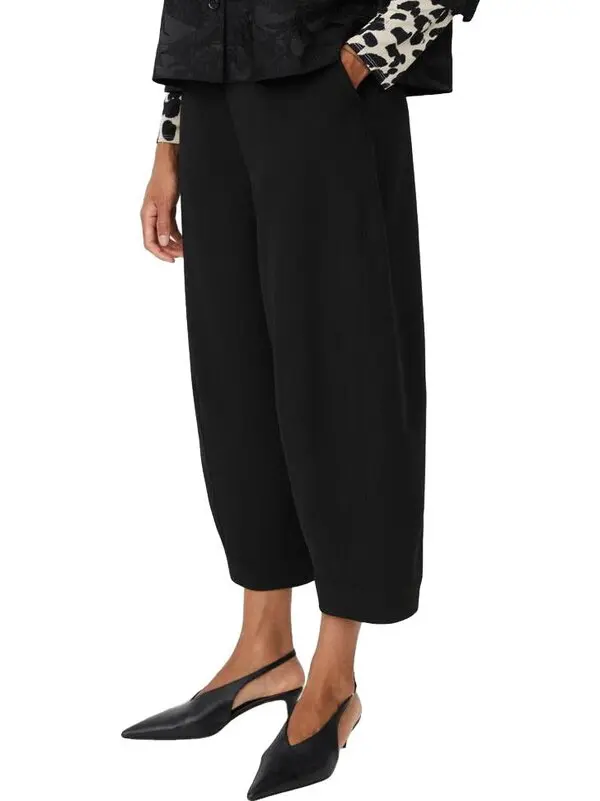 MASAI COPENHAGEN Pyrella Cropped Trousers - Black