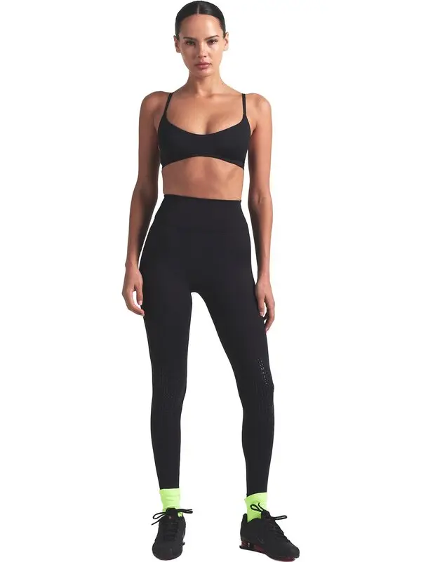 SKIMS Knee Grip 26" Legging | Deep Neutral | | Nike Matte - Obsidian