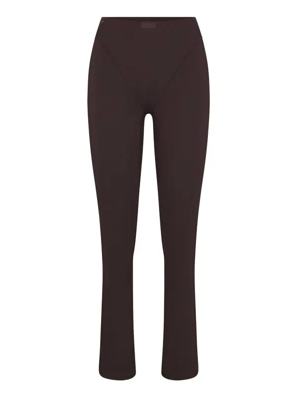 SKIMS V Line 39" Straight Legging | Deep Neutral | | Nike Matte - Dark Sepia