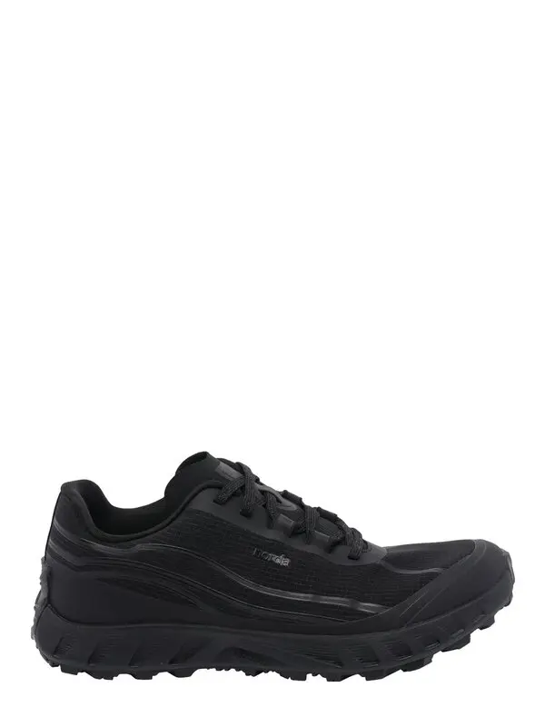 NORDA 002 Sneakers - Black
