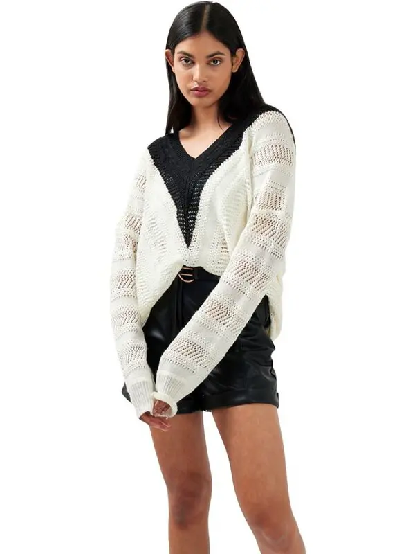 BELLE & BLOOM Oversized V-neck Knit - White