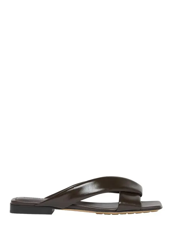 Bottega Veneta Riva Criss Cross Leather Flat Sandals - Fondant