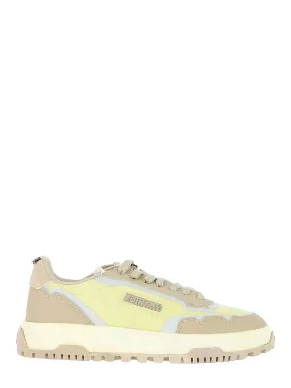 AUTRY Wildpace Low Top Pumps - Yellow