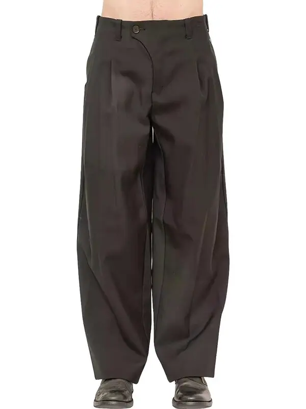 DEVOA Pleated Trousers - Black