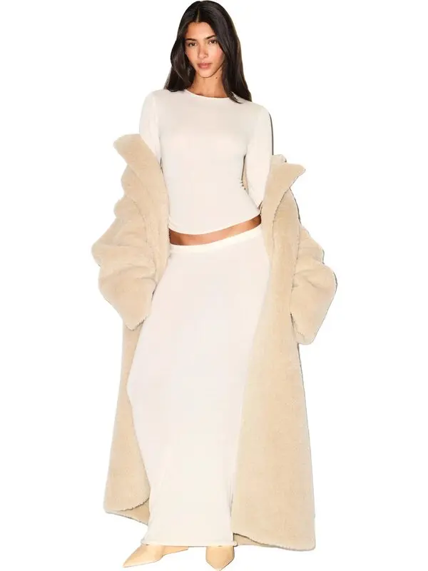 SKIMS Oversized Long Faux Fur Coat - Champagne