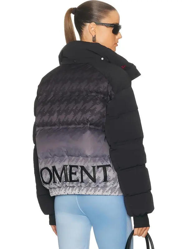 Perfect Moment Ski Jacket - Black & White