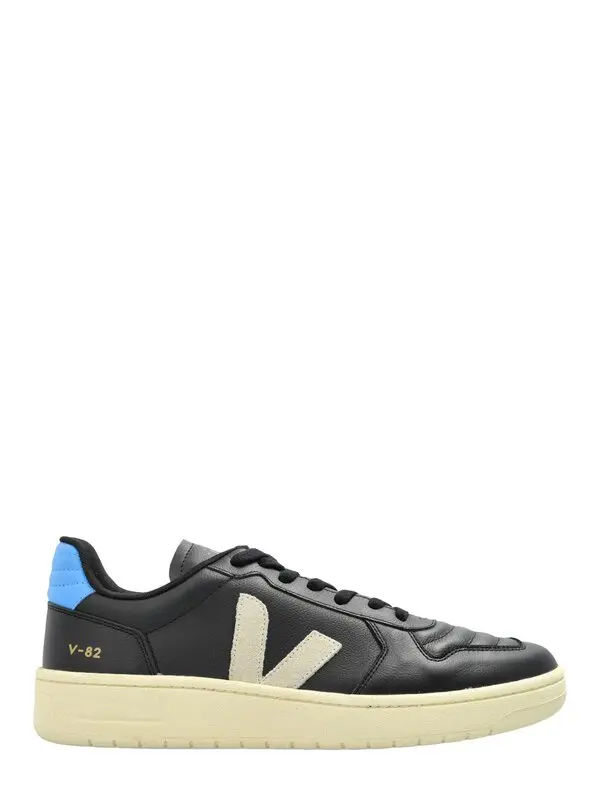 VEJA V-82 Ii Sneakers - Black
