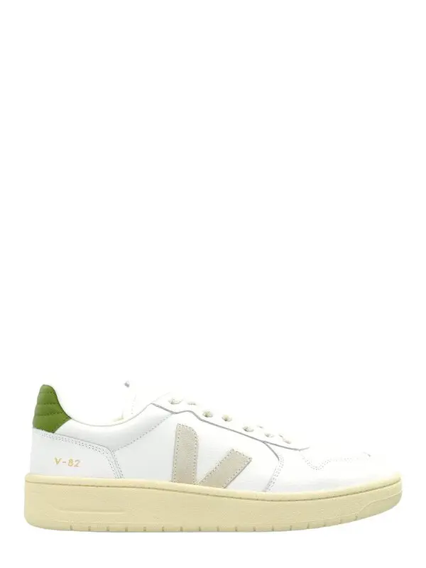 VEJA V-82 Ii Sport Shoes - White