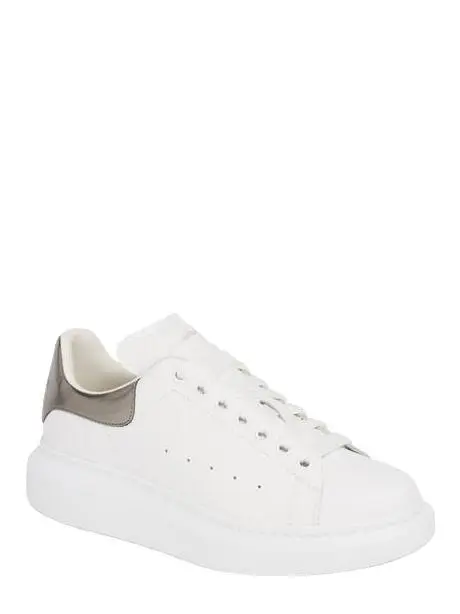 Alexander McQueen Oversized Sneakers - White/black Pearl