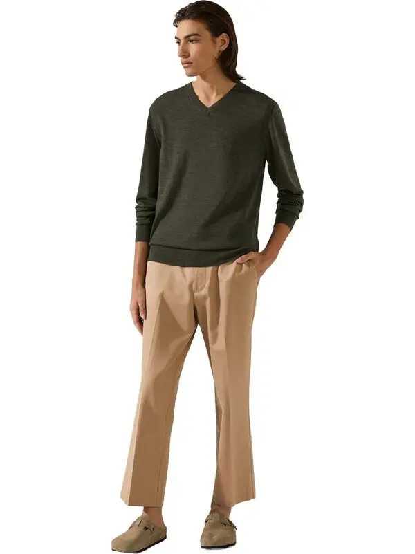 ITALIC Cole Merino Lightweight V-neck Sweater - Thyme
