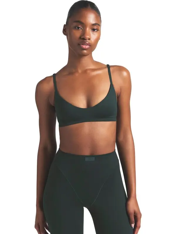 Nike Skims Matte Micro-scoop Bra - Green