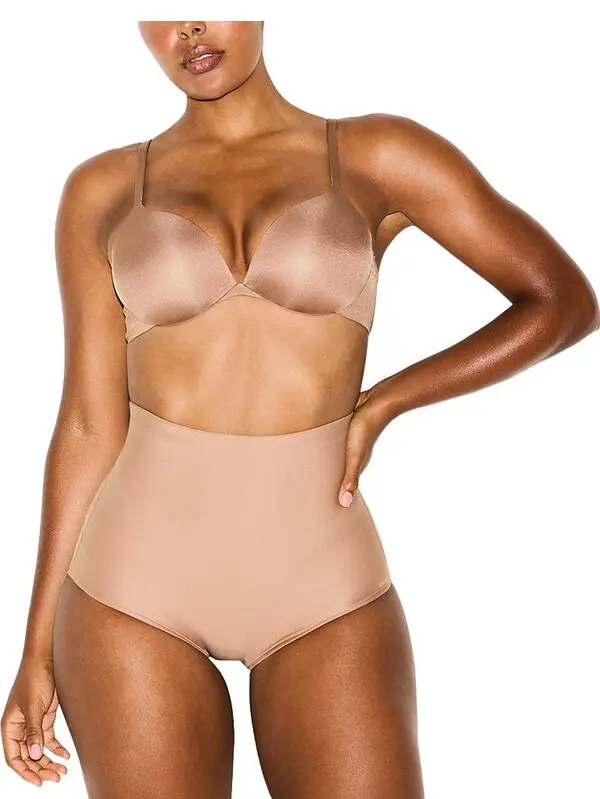 SKIMS Body Core Sculpt Brief - Sienna