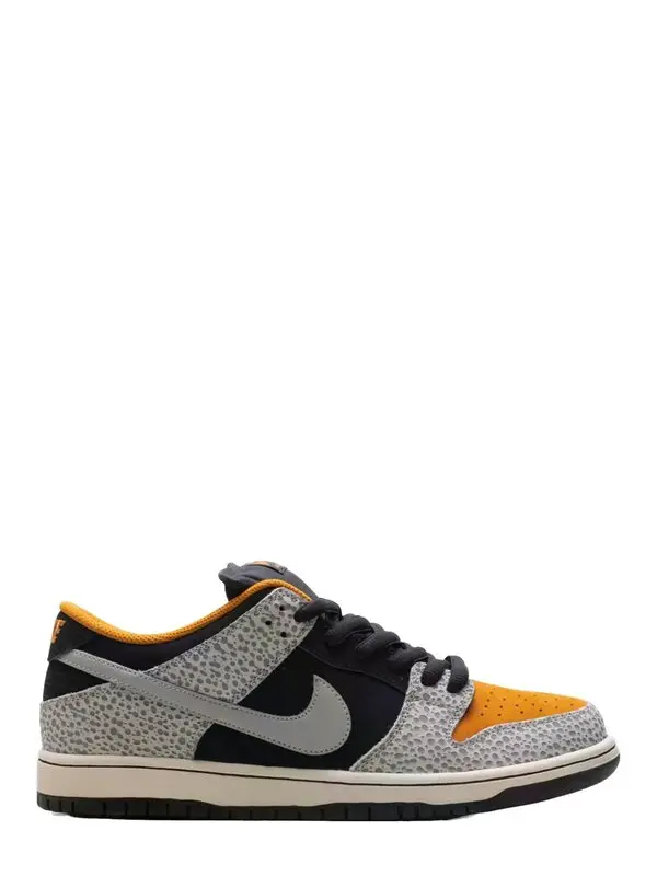 Nike Dunk Low Pro Sneakers - Grey
