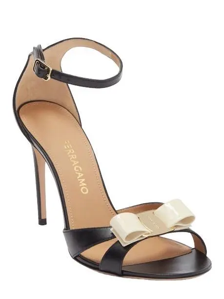 FERRAGAMO Roxy Vara Bow Ankle Strap Sandal - Nero Biscotto Mascarpone