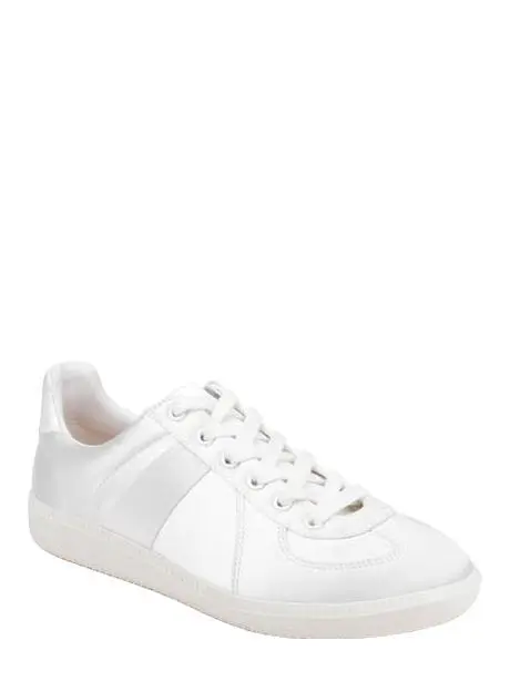 Badgley Mischka Imara Lace Up Sneakers - Ivory Satin