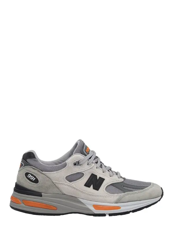 NEW BALANCE 991v2 Made In Uk Sneakers - Grey