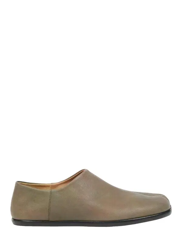 MAISON MARGIELA Tabi Split-toe Loafers - Brown