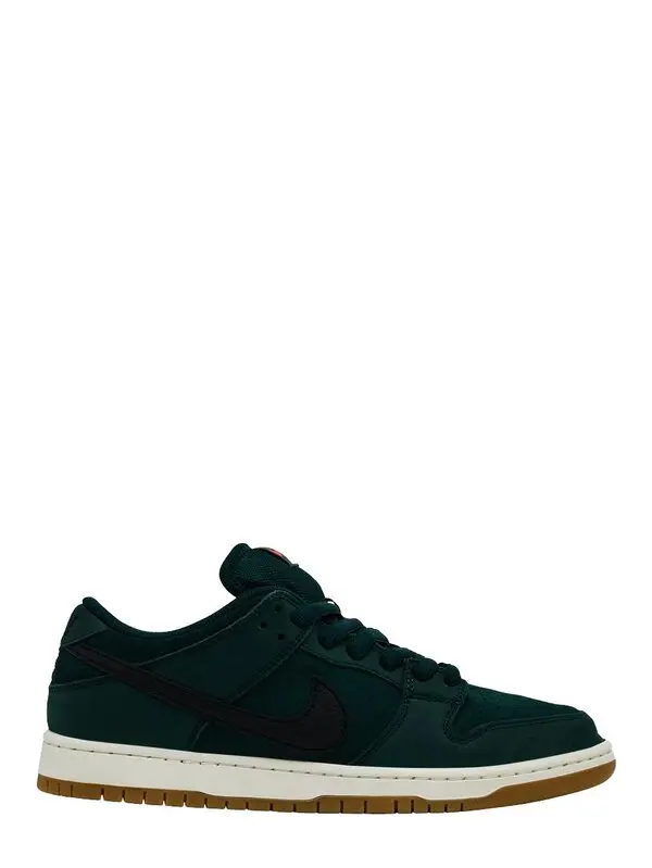 Nike Dunk Low Pro Sb Sneakers - Green
