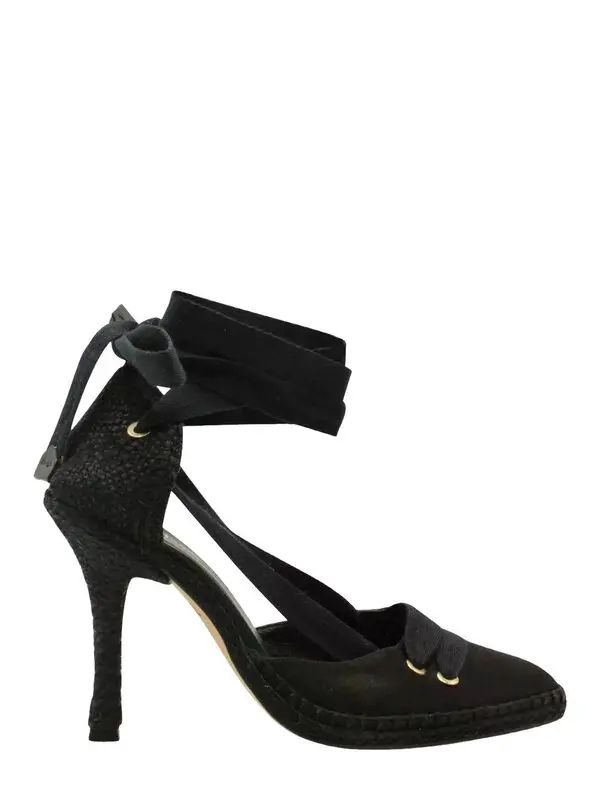 Manolo Blahnik Satin Tie Pumps - Black