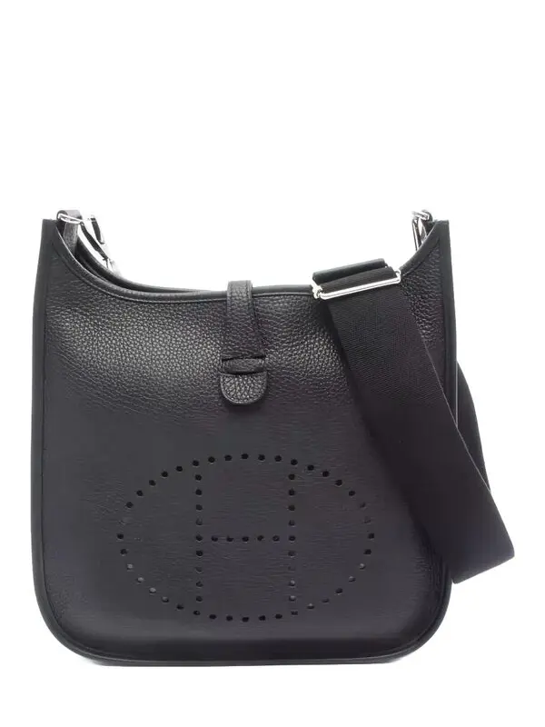 Hermès 2021 Evelyne Iii Shoulder Bag - Black