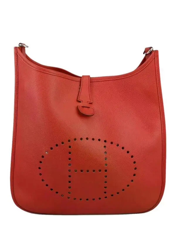 Hermès 2016 Evelyne Iii Shoulder Bag - Red