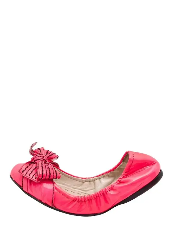 Miu Miu Leather Ballet Flats - Pink