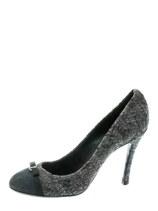 LOUIS VUITTON 100mm Suede Heeled Pumps - Grey