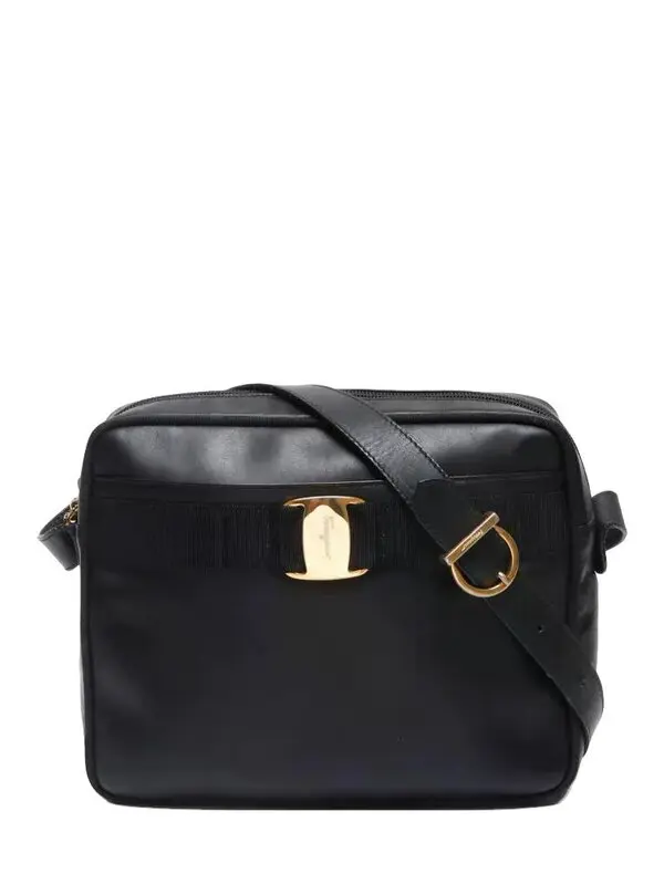 FERRAGAMO Vara Shoulder Bag - Black