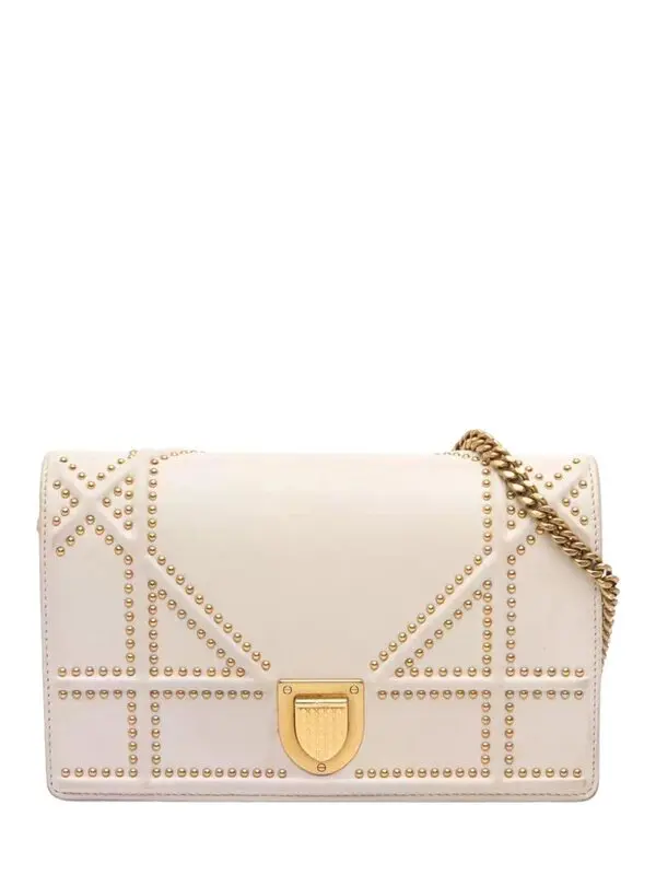 Dior Pre-owned 2019 Studded Lambskin Diorama Wallet On Chain Crossbody Bag - White