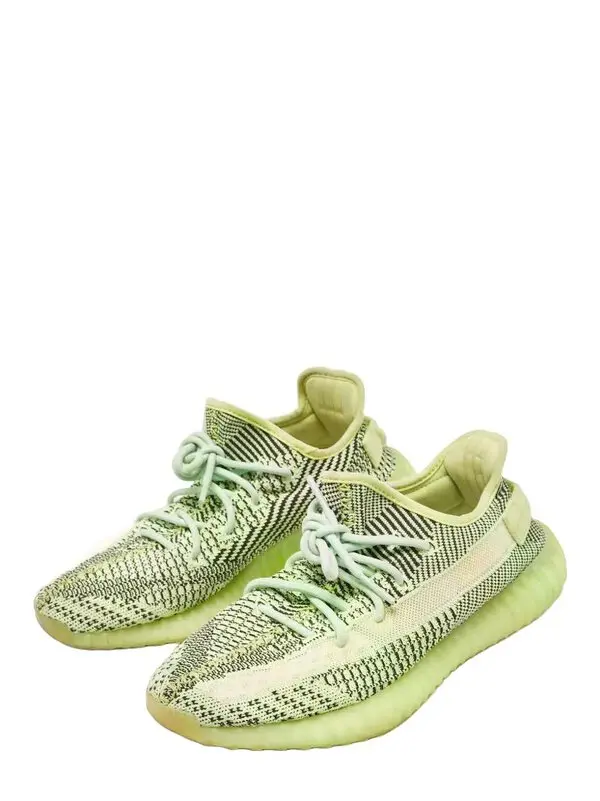 Yeezy Boost 350 Sneakers - Green