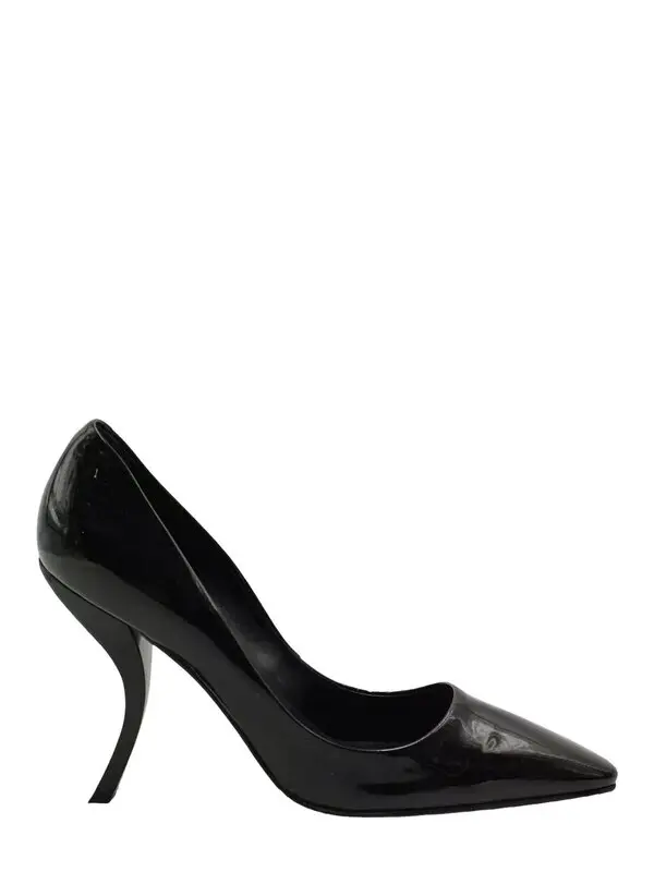 ROGER VIVIER Patent-leather Curved-heel Pumps - Black
