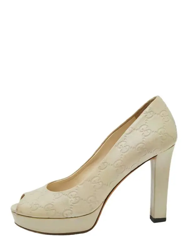 Gucci Leather Heeled Pumps - Neutrals