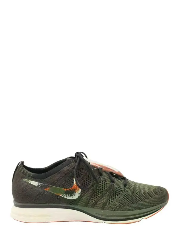 Nike Flyknit Sneakers - Green