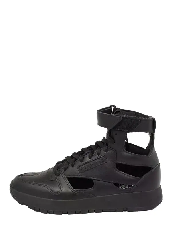 Maison Martin Margiela X Reebok Tabi Cut-out Sneakers - Black
