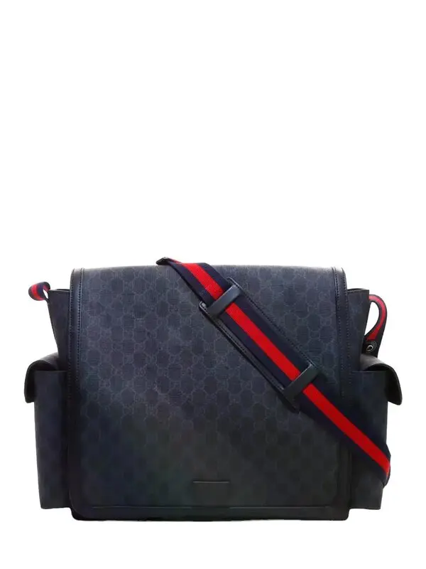 Gucci Gg Supreme Shoulder Bag - Black