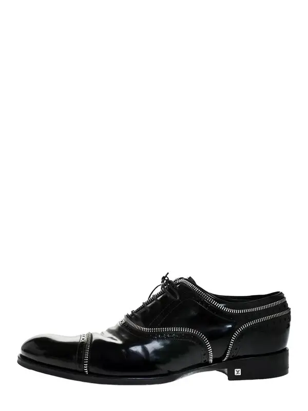 LOUIS VUITTON Lace-up Derby Shoes - Black