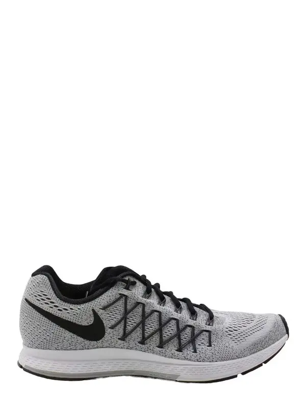 Nike Zoom Pegasus 32 Running Sneakers - Grey